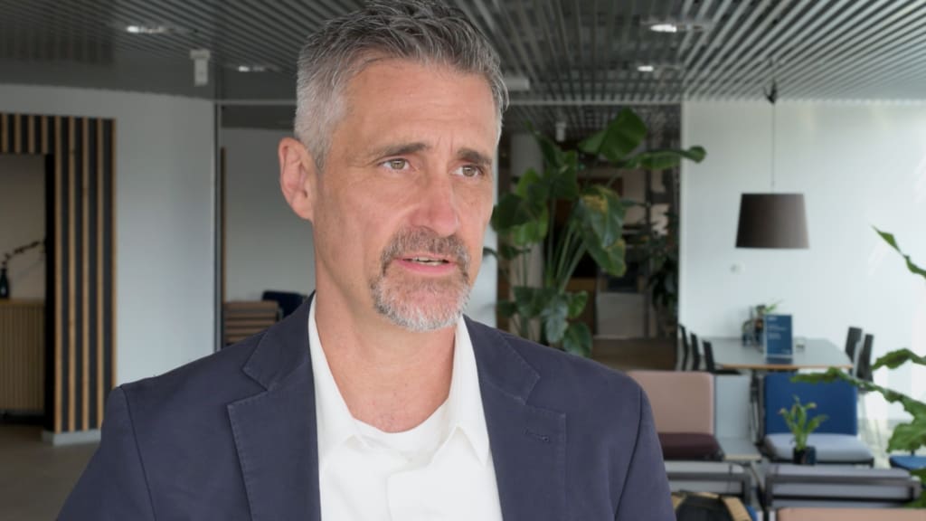 Insights from Dr. Kenneth Geers at Dubex Summit 2023 | Dubex